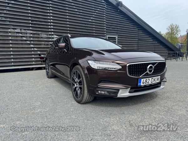 Brūns Volvo V90 2020 Tallina, ar dzinēja tilpumu 2.00 L un nobraukumu 190 tūkst. km par 28900 €, foto 1 vietnē AUTOMOTO.COM.LV