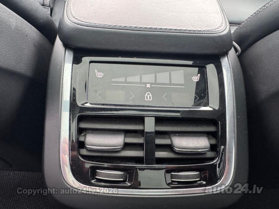 Brūns Volvo V90 2020 Tallina, ar dzinēja tilpumu 2.00 L un nobraukumu 190 tūkst. km par 28900 €, foto 9 vietnē AUTOMOTO.COM.LV