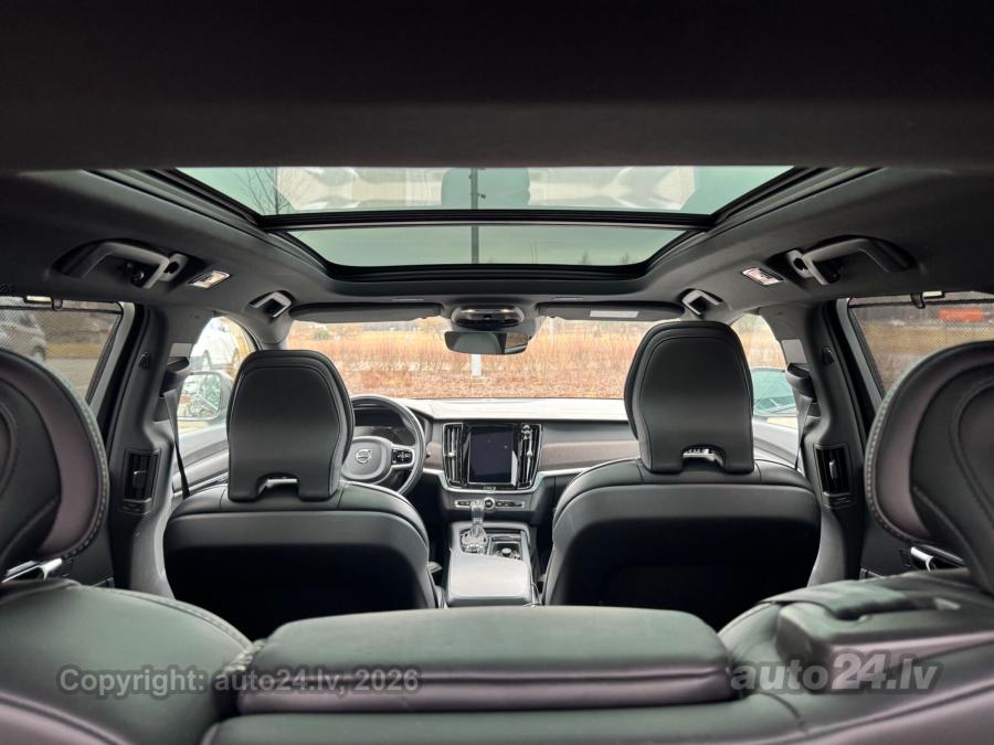 Brūns Volvo V90 2020 Tallina, ar dzinēja tilpumu 2.00 L un nobraukumu 190 tūkst. km par 28900 €, foto 10 vietnē AUTOMOTO.COM.LV