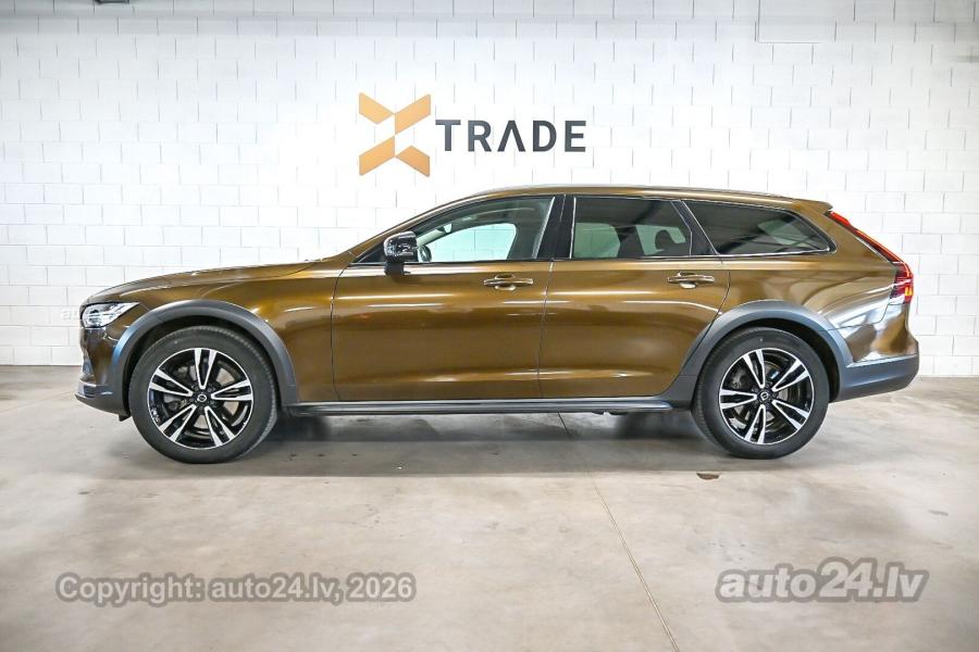 Brūns Volvo V90 2021 Tallina, ar dzinēja tilpumu 2.00 L un nobraukumu 165 tūkst. km par 29890 €, foto 7 vietnē AUTOMOTO.COM.LV