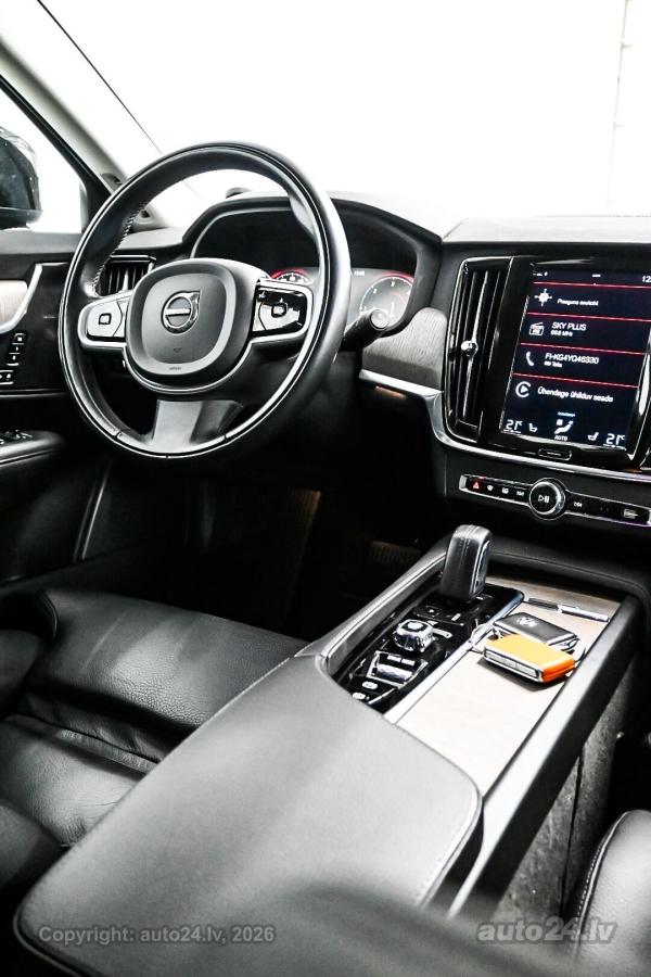 Brūns Volvo V90 2021 Tallina, ar dzinēja tilpumu 2.00 L un nobraukumu 165 tūkst. km par 29890 €, foto 9 vietnē AUTOMOTO.COM.LV