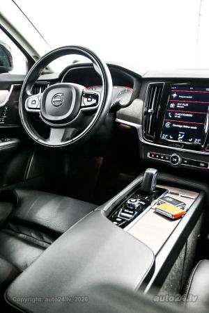 Brūns Volvo V90 2021 Tallina, ar dzinēja tilpumu 2.00 L un nobraukumu 165 tūkst. km par 29890 €, foto 10 vietnē AUTOMOTO.COM.LV