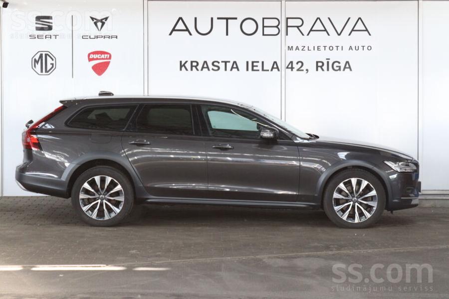 Brūns Volvo V90 2021 Rīga, ar dzinēja tilpumu 2.00 L un nobraukumu 91 tūkst. km par 26990 €, foto 6 vietnē AUTOMOTO.COM.LV