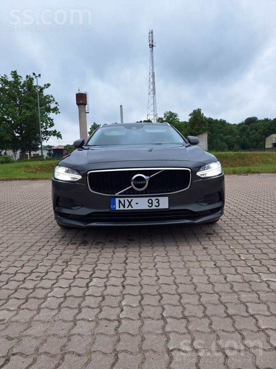 Zaļš Volvo V90 2017 Ventspils, ar dzinēja tilpumu 2.00 L un nobraukumu 409 tūkst. km par 11600 €, foto 1 vietnē AUTOMOTO.COM.LV