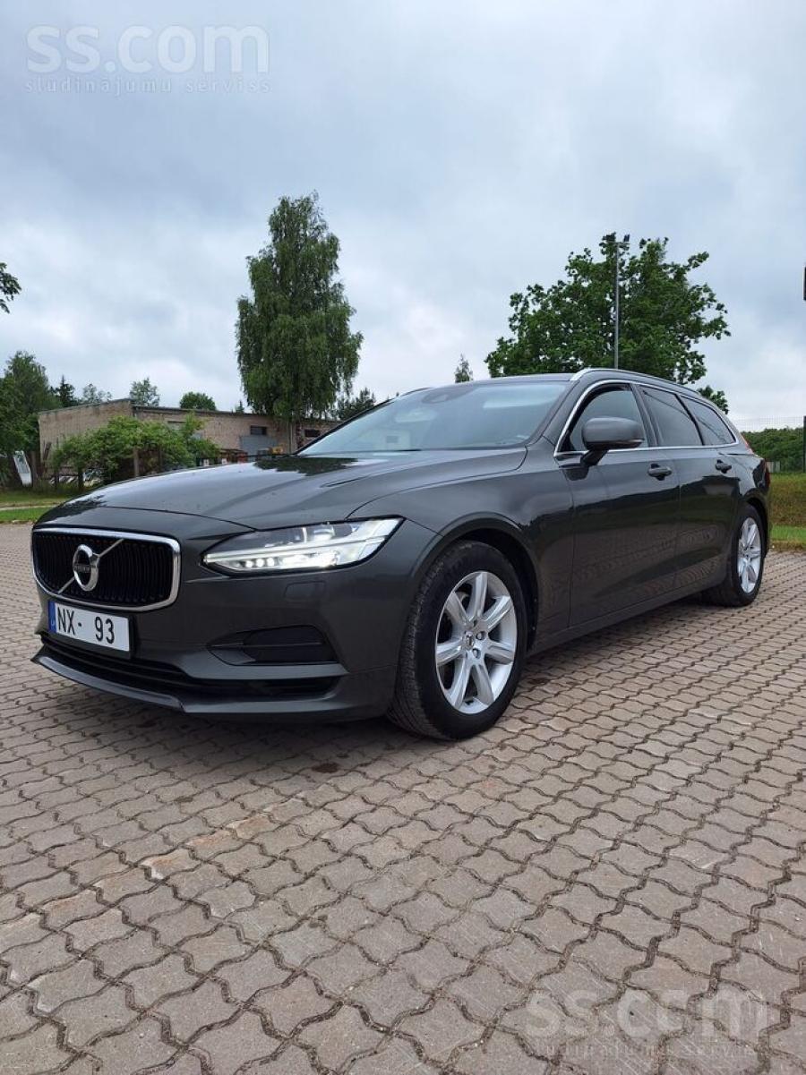 Zaļš Volvo V90 2017 Ventspils, ar dzinēja tilpumu 2.00 L un nobraukumu 409 tūkst. km par 11600 €, foto 3 vietnē AUTOMOTO.COM.LV