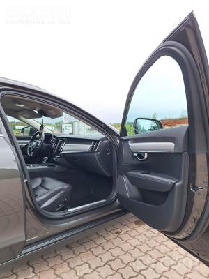 Zaļš Volvo V90 2017 Ventspils, ar dzinēja tilpumu 2.00 L un nobraukumu 409 tūkst. km par 11600 €, foto 15 vietnē AUTOMOTO.COM.LV