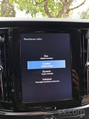 Zaļš Volvo V90 2017 Ventspils, ar dzinēja tilpumu 2.00 L un nobraukumu 409 tūkst. km par 11600 €, foto 21 vietnē AUTOMOTO.COM.LV