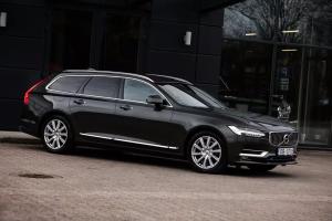 Zaļš Volvo V90 2018 Jelgava, ar dzinēja tilpumu 2.00 L un nobraukumu 231 tūkst. km par 15900 €, foto 6 vietnē AUTOMOTO.COM.LV
