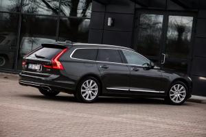 Zaļš Volvo V90 2018 Jelgava, ar dzinēja tilpumu 2.00 L un nobraukumu 231 tūkst. km par 15900 €, foto 9 vietnē AUTOMOTO.COM.LV