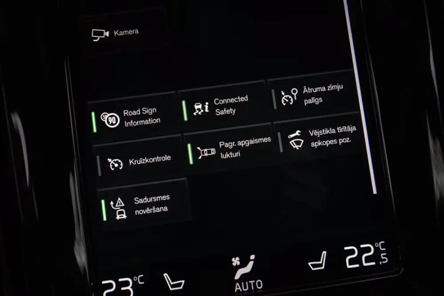Zaļš Volvo V90 2018 Jelgava, ar dzinēja tilpumu 2.00 L un nobraukumu 231 tūkst. km par 15900 €, foto 21 vietnē AUTOMOTO.COM.LV