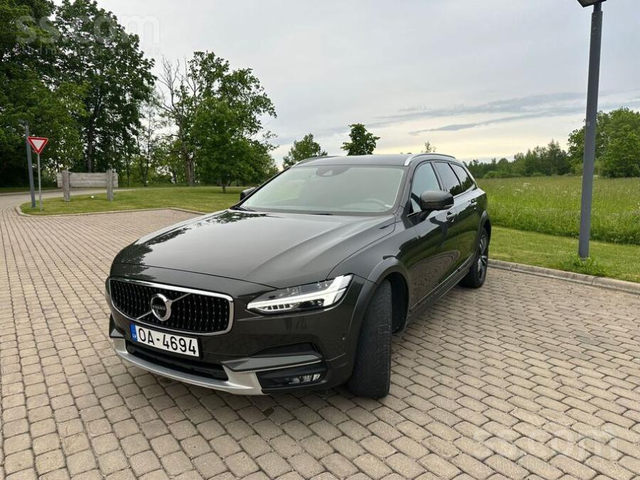 Zaļš Volvo V90 2019 Talsi, ar dzinēja tilpumu 2.00 L un nobraukumu 187 tūkst. km par 24100 €, foto 1 vietnē AUTOMOTO.COM.LV