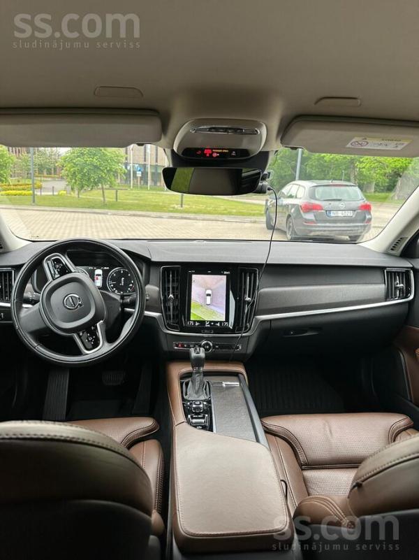 Zaļš Volvo V90 2019 Talsi, ar dzinēja tilpumu 2.00 L un nobraukumu 187 tūkst. km par 24100 €, foto 6 vietnē AUTOMOTO.COM.LV