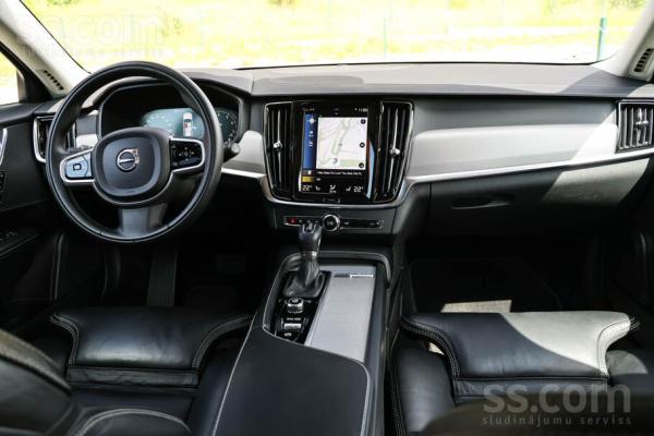 Zaļš Volvo V90 2019 Tukums, ar dzinēja tilpumu 2.00 L un nobraukumu 307 tūkst. km par 13490 €, foto 10 vietnē AUTOMOTO.COM.LV