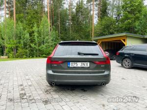Zaļš Volvo V90 2019 Tallina, ar dzinēja tilpumu 2.00 L un nobraukumu 96 tūkst. km par 22000 €, foto 5 vietnē AUTOMOTO.COM.LV