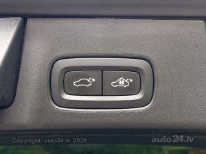 Zaļš Volvo V90 2019 Tallina, ar dzinēja tilpumu 2.00 L un nobraukumu 96 tūkst. km par 22000 €, foto 11 vietnē AUTOMOTO.COM.LV