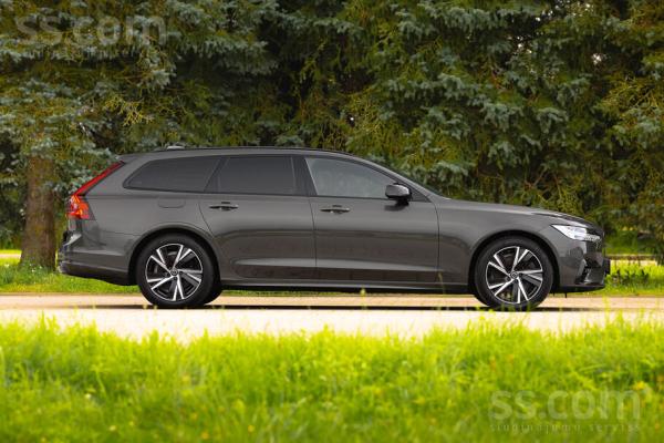 Zaļš Volvo V90 2020 Jelgava, ar dzinēja tilpumu 2.00 L un nobraukumu 172 tūkst. km par 24000 €, foto 4 vietnē AUTOMOTO.COM.LV