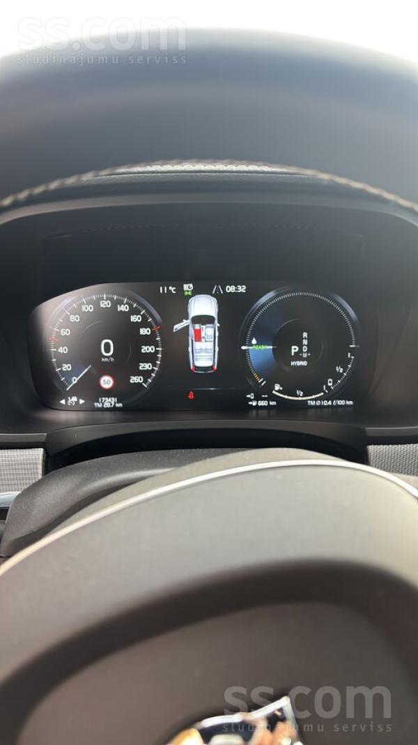 Zaļš Volvo V90 2020 Rīga, ar dzinēja tilpumu 2.00 L un nobraukumu 179 tūkst. km par 26000 €, foto 5 vietnē AUTOMOTO.COM.LV