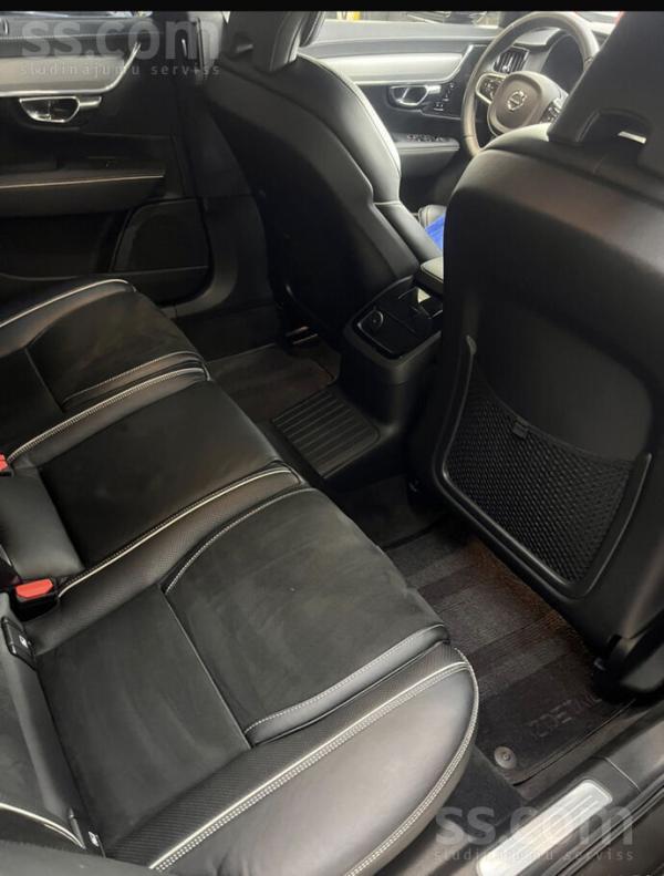Zaļš Volvo V90 2020 Rīga, ar dzinēja tilpumu 2.00 L un nobraukumu 179 tūkst. km par 26000 €, foto 6 vietnē AUTOMOTO.COM.LV