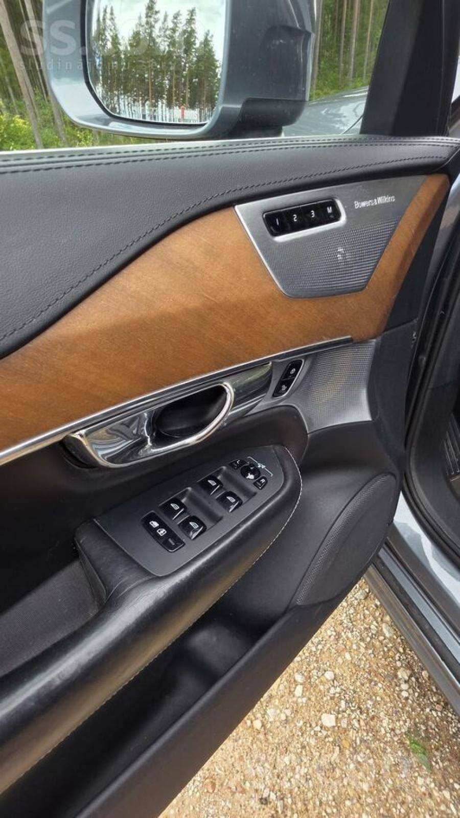 Pelēks Volvo V90 2016 Gulbene, ar dzinēja tilpumu 2.00 L un nobraukumu 256 tūkst. km par 20500 €, foto 12 vietnē AUTOMOTO.COM.LV