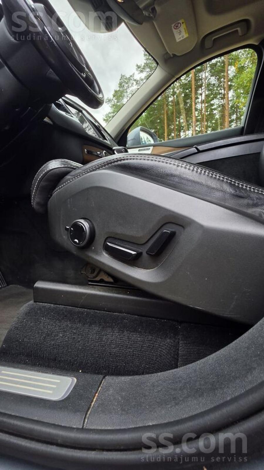 Pelēks Volvo V90 2016 Gulbene, ar dzinēja tilpumu 2.00 L un nobraukumu 256 tūkst. km par 20500 €, foto 13 vietnē AUTOMOTO.COM.LV