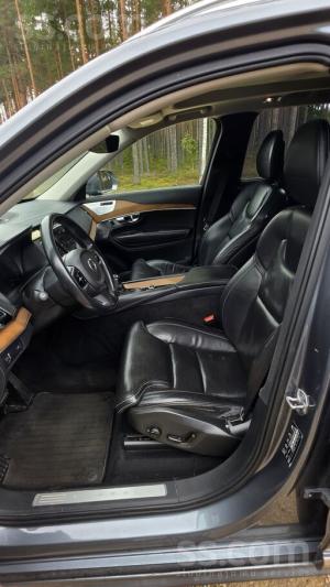 Pelēks Volvo V90 2016 Gulbene, ar dzinēja tilpumu 2.00 L un nobraukumu 256 tūkst. km par 20500 €, foto 14 vietnē AUTOMOTO.COM.LV