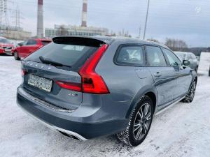 Grey Volvo V90 2017 in Kaunas, with an engine capacity of 2.00 L and mileage of 200 thousand km for 18650 €, photo 4 on AUTOMOTO.COM.LV
