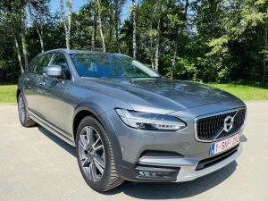 Grey Volvo V90 2017 in Kaunas, with an engine capacity of 2.00 L and mileage of 200 thousand km for 18250 €, photo  on AUTOMOTO.COM.LV
