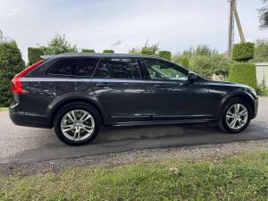Pelēks Volvo V90 2018 Alīta, ar dzinēja tilpumu 2.00 L un nobraukumu 282 tūkst. km par 16900 €, foto 14 vietnē AUTOMOTO.COM.LV