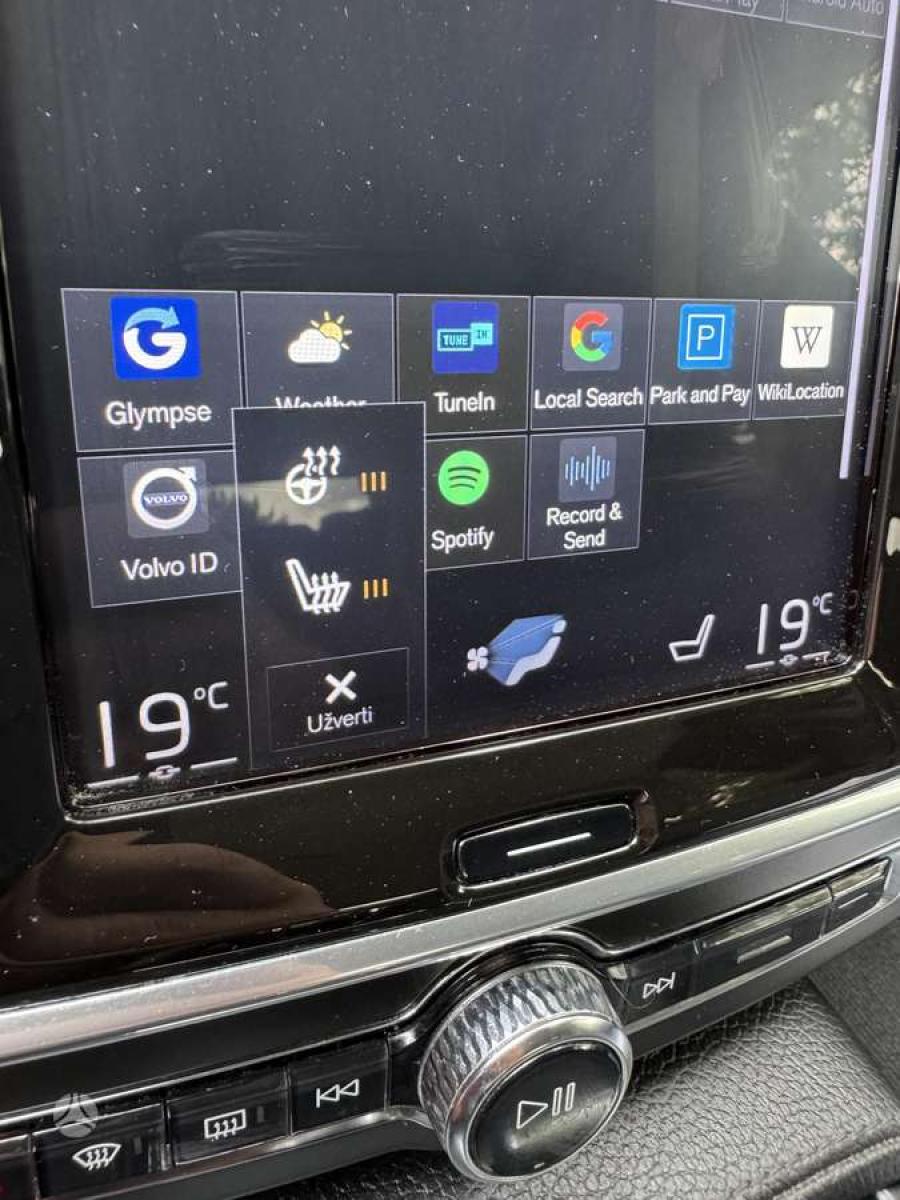 Pelēks Volvo V90 2018 Alīta, ar dzinēja tilpumu 2.00 L un nobraukumu 282 tūkst. km par 16900 €, foto 34 vietnē AUTOMOTO.COM.LV