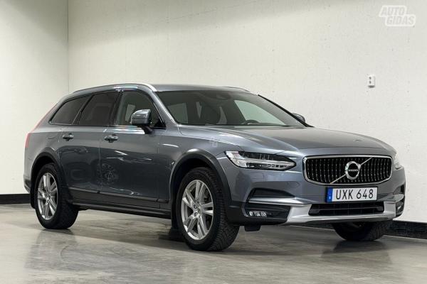 Grey Volvo V90 2019 in Kaunas, with an engine capacity of 0.00 L and mileage of 95 thousand km for 36186 €, photo 4 on AUTOMOTO.COM.LV