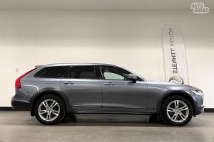 Grey Volvo V90 2019 in Kaunas, with an engine capacity of 0.00 L and mileage of 95 thousand km for 36186 €, photo 5 on AUTOMOTO.COM.LV
