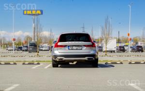 Pelēks Volvo V90 2020 Rīga, ar dzinēja tilpumu 2.00 L un nobraukumu 252 tūkst. km par 18590 €, foto 7 vietnē AUTOMOTO.COM.LV