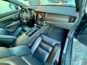 Grey Volvo V90 2018 in Tallinn, with an engine capacity of 2.00 L and mileage of 171 thousand km for 18499 €, photo 11 on AUTOMOTO.COM.LV