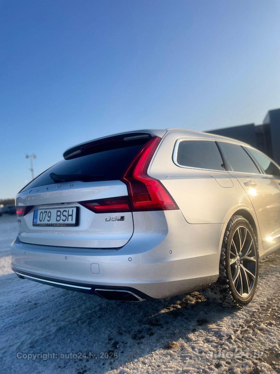 Grey Volvo V90 2016 in Tallinn, with an engine capacity of 2.00 L and mileage of 189 thousand km for 18499 €, photo 4 on AUTOMOTO.COM.LV