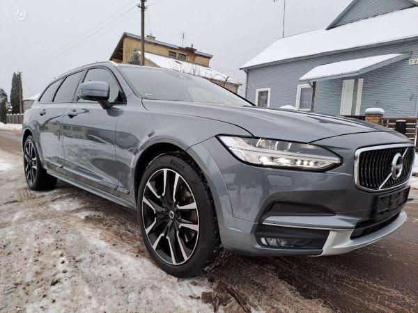 Grey Volvo V90 2016 in Prienai, with an engine capacity of 2.00 L and mileage of 231 thousand km for 17300 €, photo 3 on AUTOMOTO.COM.LV