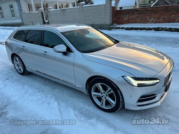 Pelēks Volvo V90 2016 Veru, ar dzinēja tilpumu 2.00 L un nobraukumu 290 tūkst. km par 13990 €, foto 3 vietnē AUTOMOTO.COM.LV