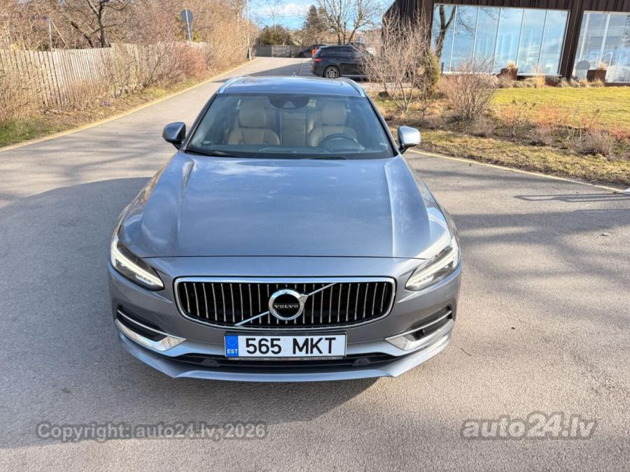 Pelēks Volvo V90 2016 Tallina, ar dzinēja tilpumu 2.00 L un nobraukumu 326 tūkst. km par 15000 €, foto 4 vietnē AUTOMOTO.COM.LV