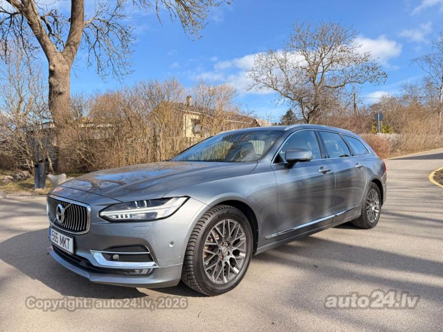 Pelēks Volvo V90 2016 Tallina, ar dzinēja tilpumu 2.00 L un nobraukumu 326 tūkst. km par 15000 €, foto 5 vietnē AUTOMOTO.COM.LV