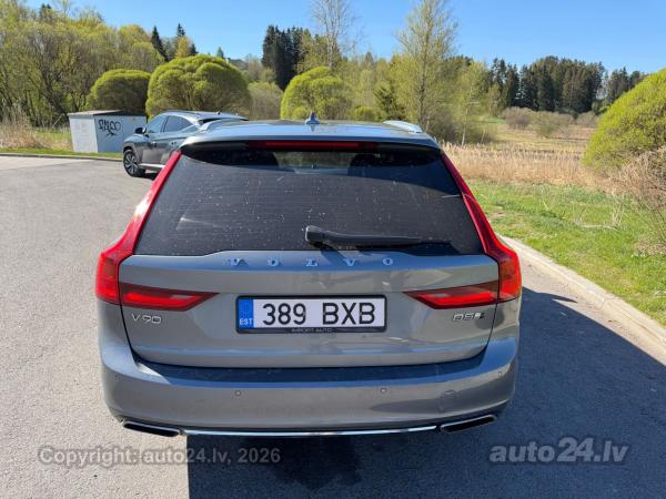 Pelēks Volvo V90 2016 Viljandi, ar dzinēja tilpumu 2.00 L un nobraukumu 210 tūkst. km par 18900 €, foto 6 vietnē AUTOMOTO.COM.LV