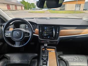 Серый Вольво В90 2016 в Пайде, объемом двигателя 2.00 л и пробегом 259 тыс. км за 15900 €, фото 9 на AUTOMOTO.COM.LV