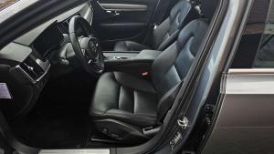 Grey Volvo V90 2016 in Panevezys, with an engine capacity of 2.00 L and mileage of 335 thousand km for 11500 €, photo 11 on AUTOMOTO.COM.LV