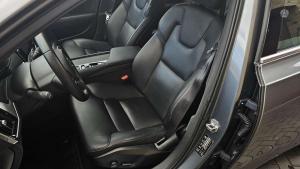 Grey Volvo V90 2016 in Panevezys, with an engine capacity of 2.00 L and mileage of 335 thousand km for 11500 €, photo 13 on AUTOMOTO.COM.LV