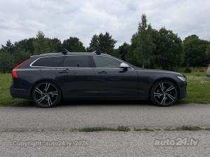 Pelēks Volvo V90 2016 Tallina, ar dzinēja tilpumu 2.00 L un nobraukumu 256 tūkst. km par 17900 €, foto 3 vietnē AUTOMOTO.COM.LV