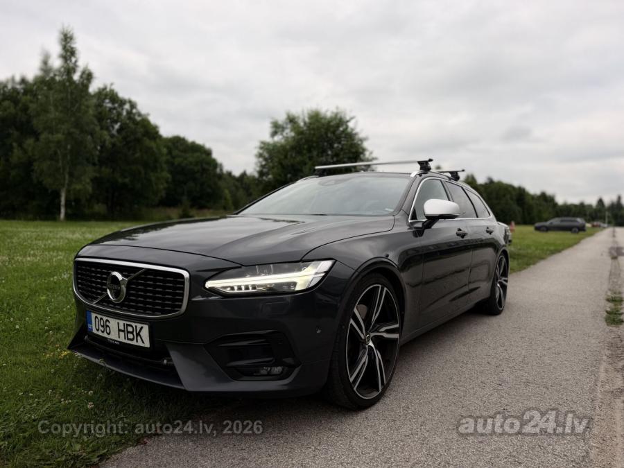 Pelēks Volvo V90 2016 Tallina, ar dzinēja tilpumu 2.00 L un nobraukumu 256 tūkst. km par 17900 €, foto 5 vietnē AUTOMOTO.COM.LV