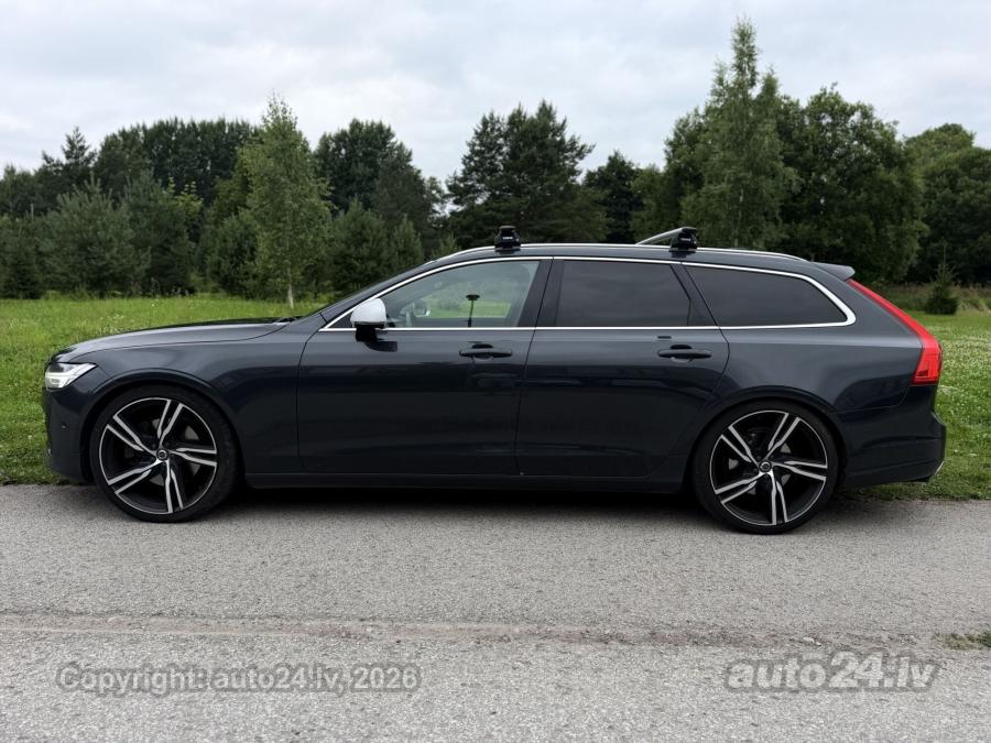 Pelēks Volvo V90 2016 Tallina, ar dzinēja tilpumu 2.00 L un nobraukumu 256 tūkst. km par 17900 €, foto 6 vietnē AUTOMOTO.COM.LV
