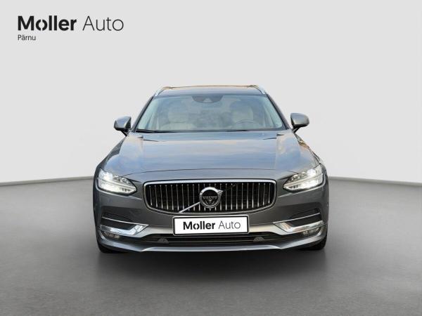 Pelēks Volvo V90 2016 Pērnava, ar dzinēja tilpumu 2.00 L un nobraukumu 181 tūkst. km par 20950 €, foto 4 vietnē AUTOMOTO.COM.LV