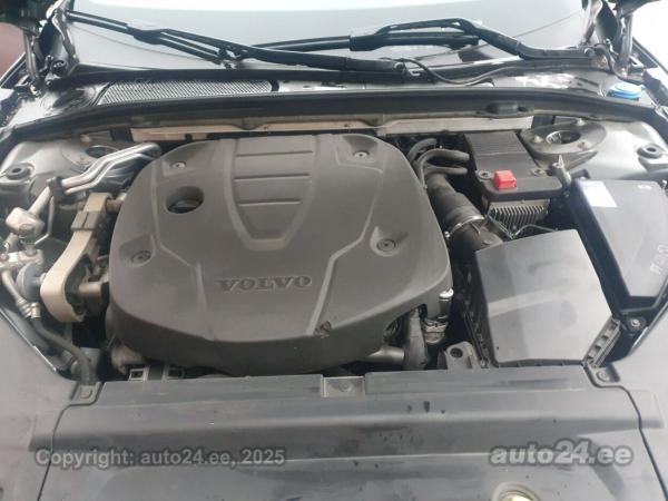 Grey Volvo V90 2017 in Rakvere, with an engine capacity of 2.00 L and mileage of 188 thousand km for 17900 €, photo 11 on AUTOMOTO.COM.LV