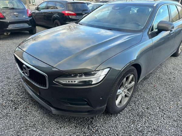 Grey Volvo V90 2017 in Vilnius, with an engine capacity of 2.00 L and mileage of 274 thousand km for 13800 €, photo 1 on AUTOMOTO.COM.LV