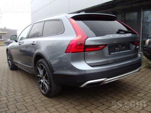 Grey Volvo V90 2017 in Riga, with an engine capacity of 2.00 L and mileage of 225 thousand km for 24000 €, photo 4 on AUTOMOTO.COM.LV