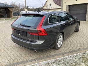 Grey Volvo V90 2017 in Vilnius, with an engine capacity of 2.00 L and mileage of 274 thousand km for 14200 €, photo 4 on AUTOMOTO.COM.LV